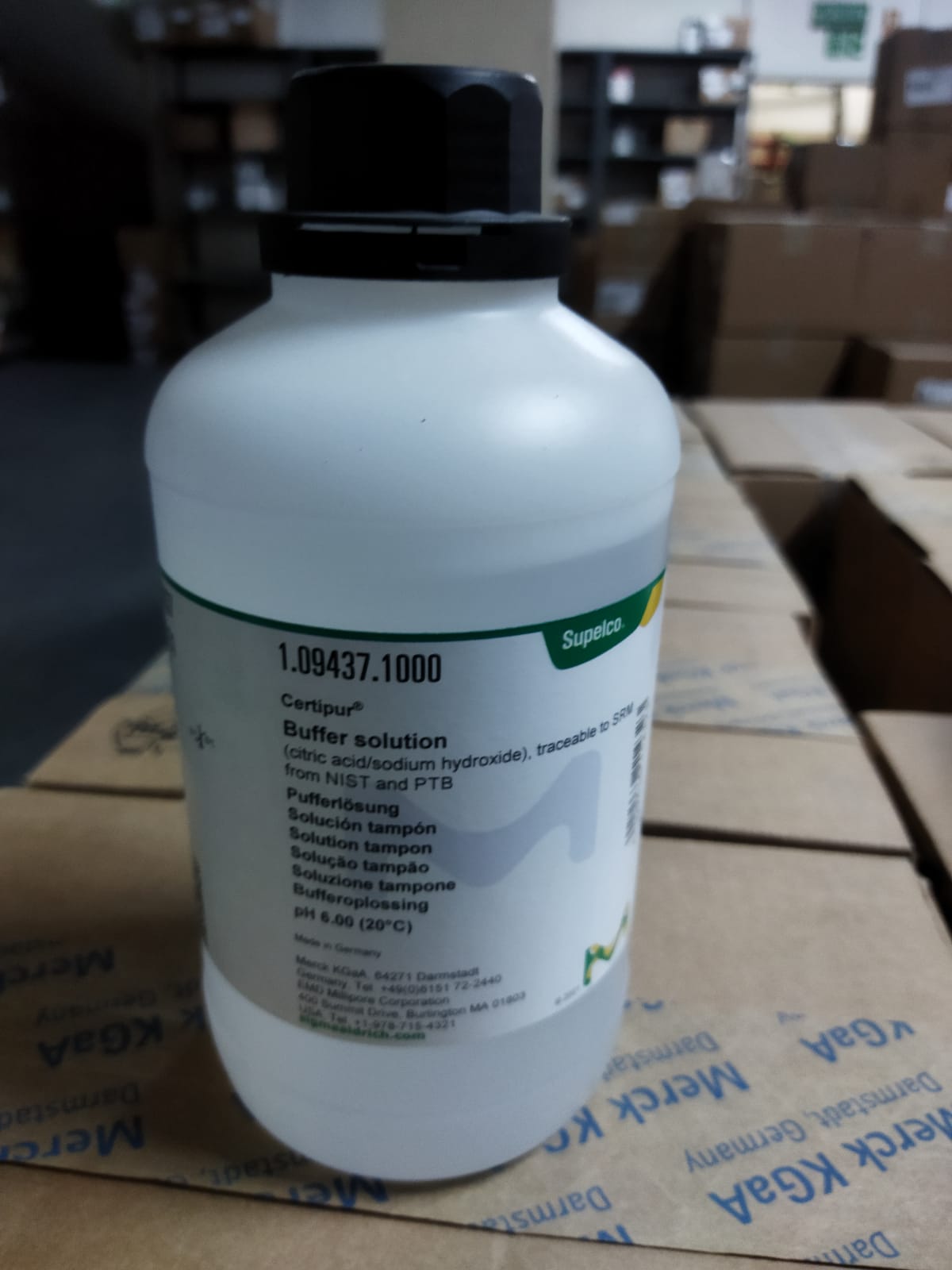 1.09437.1000 BUFFER SOLUTION MERCK